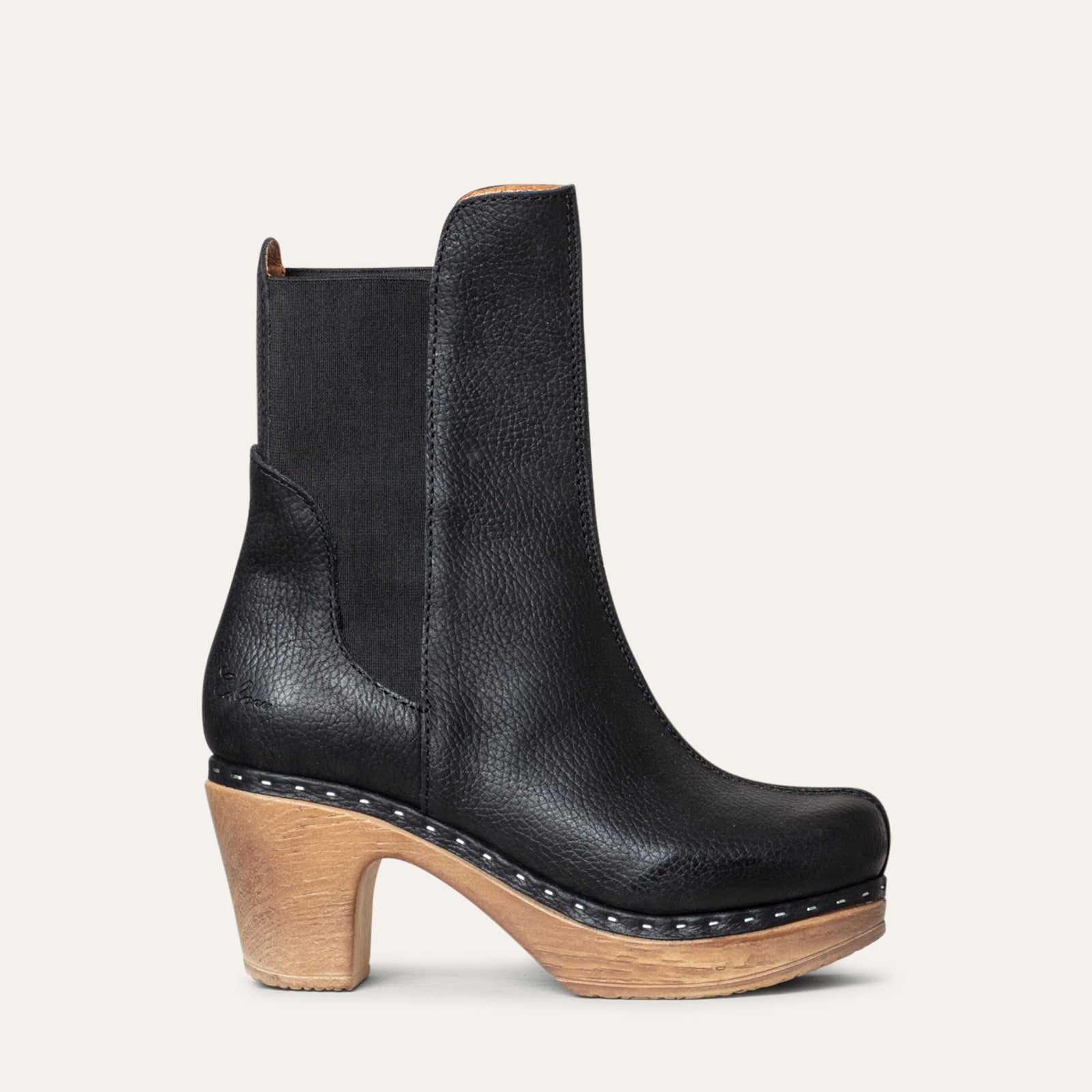 Calou Clogs | Leia Black leather clog boot